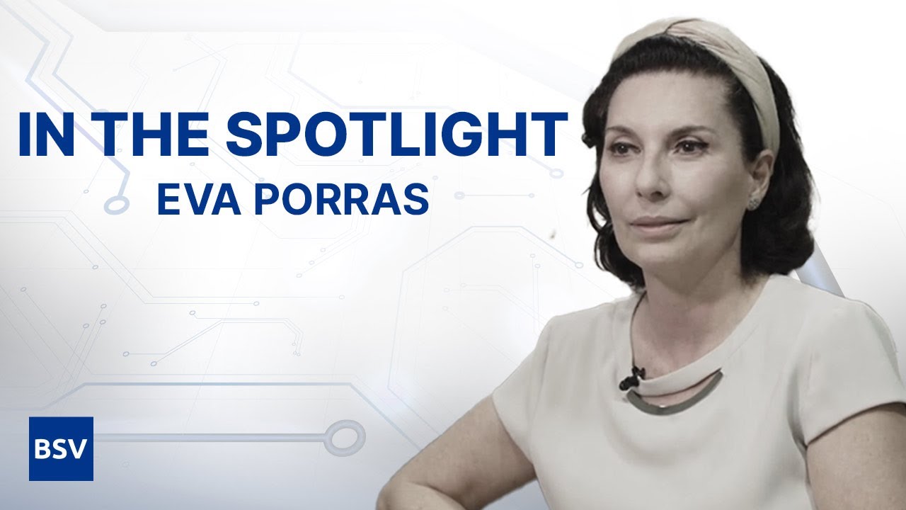 In the Spotlight: Eva Porras and blockchain business use cases - YouTube