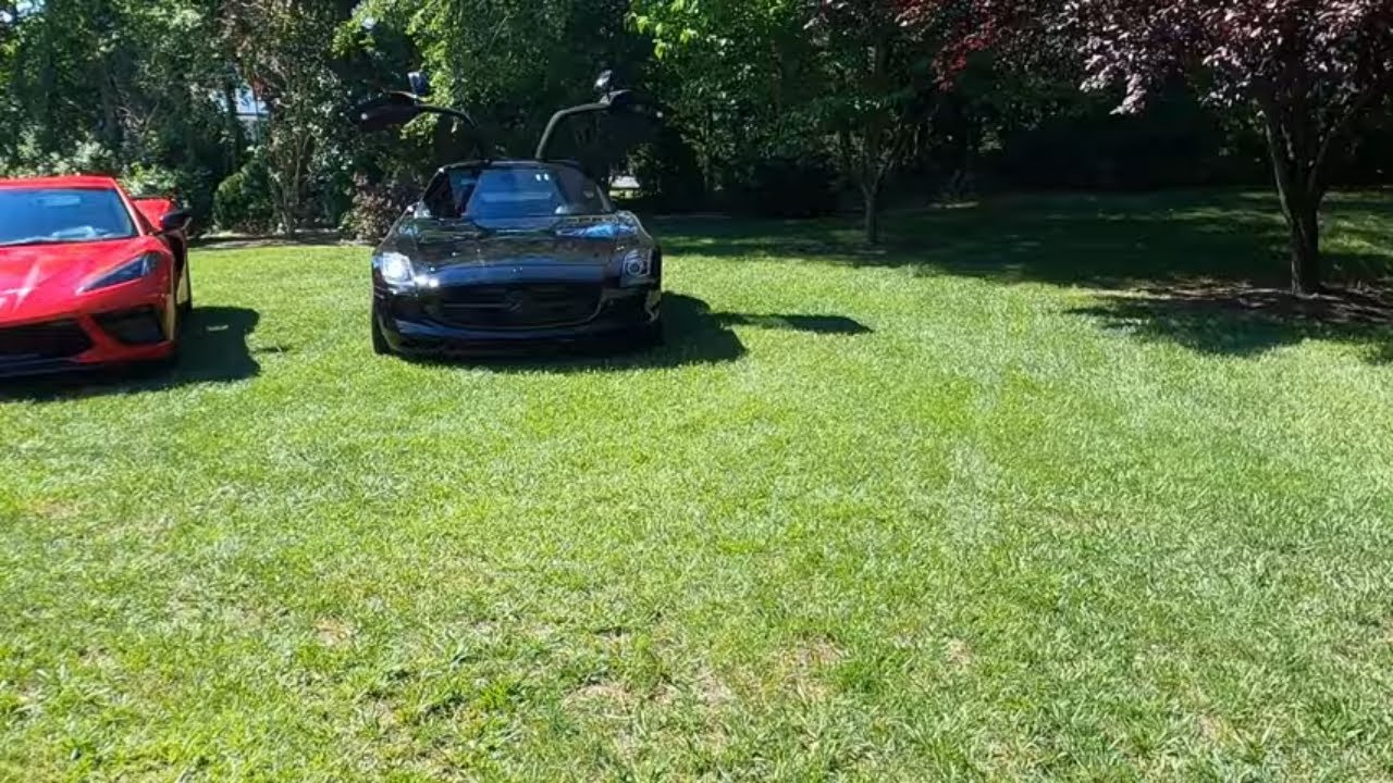 How to do oil change & undercarriage tour of Mercedes AMG SLS @ TK ...