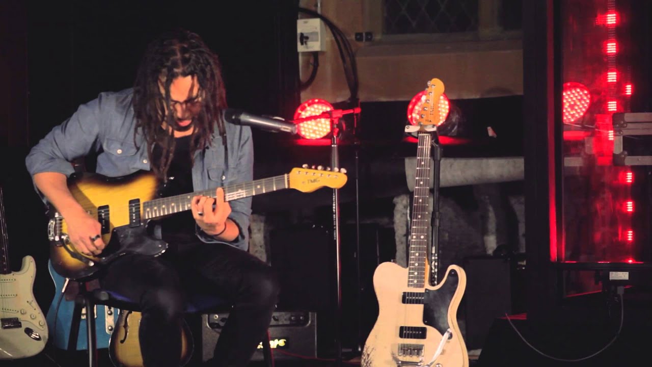 Nigel Hendroff New TMG signature Scarlett guitar - YouTube
