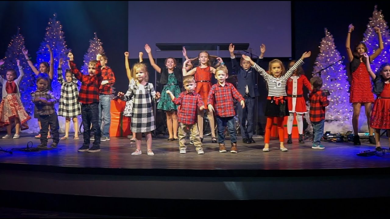 Hilarious Kids Christmas Performance YouTube hilarious-kids-christmas-performance-youtube