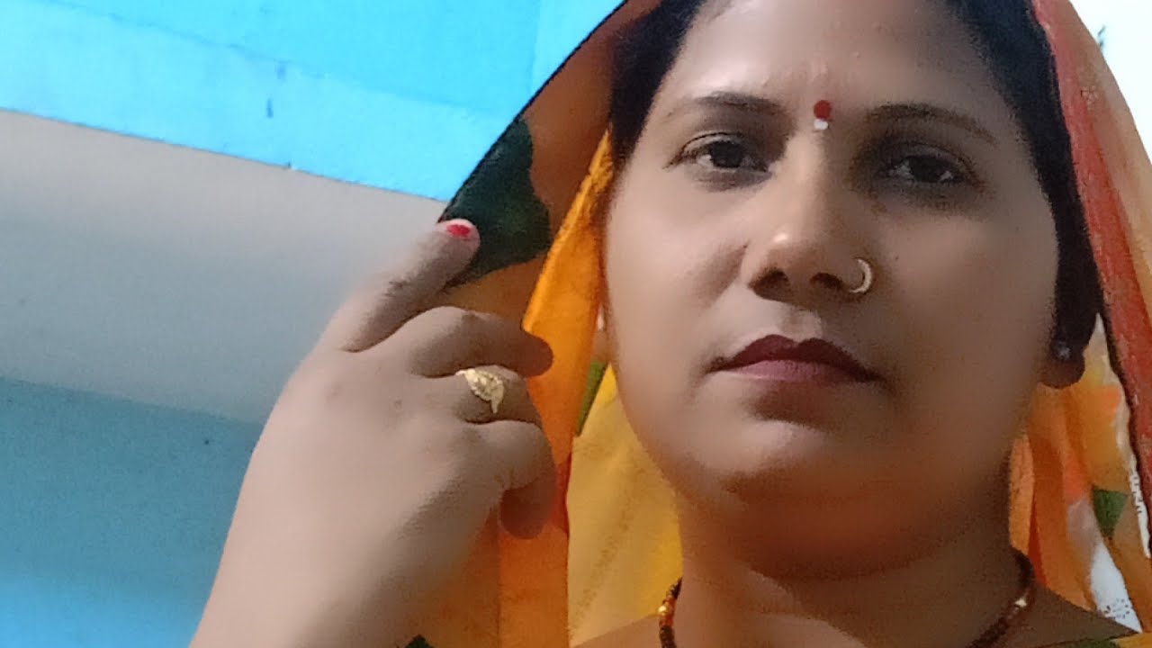 Manorama Mishra Singer is live - YouTube