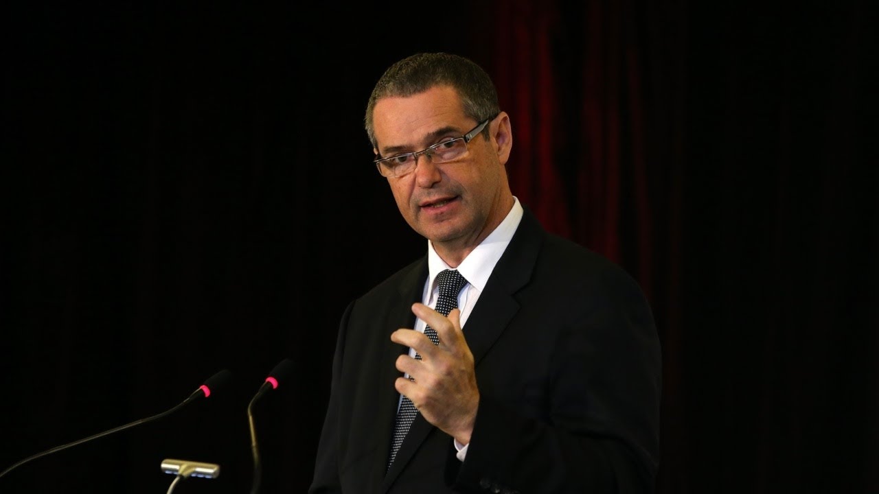 Aston is a 'core Liberal seat': Stephen Conroy - YouTube