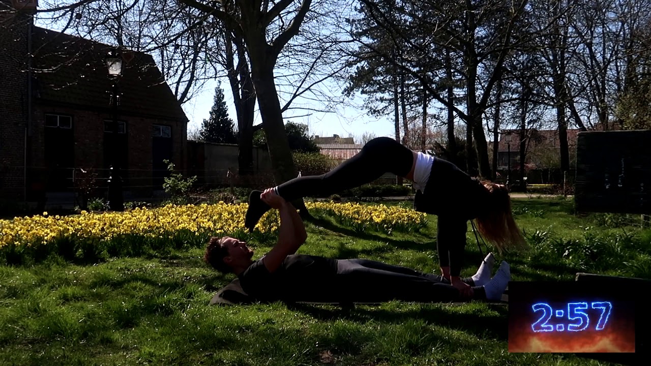 Outdoor partner workout - YouTube