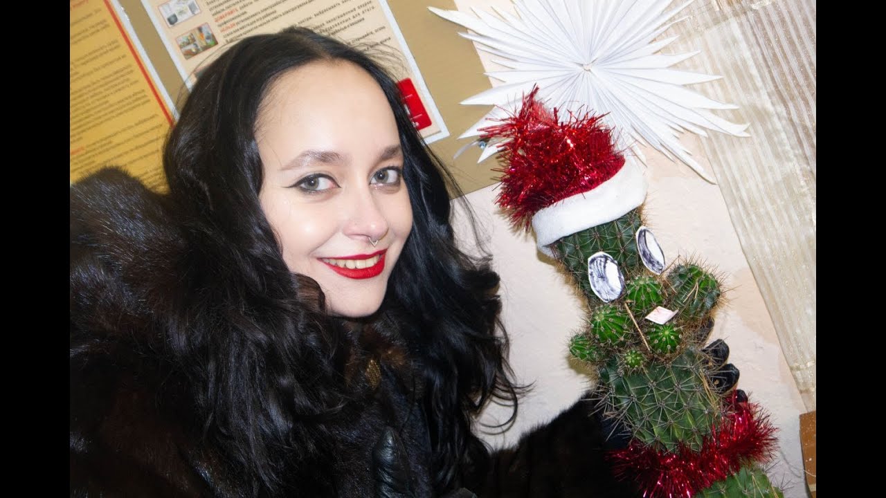 Angelina Paul. Merry Christmas (Audio-Lyrics) - YouTube