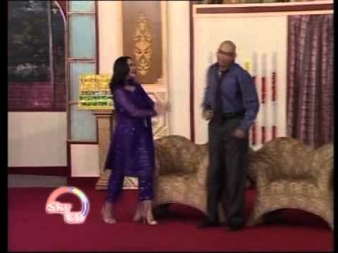 nargis best mujra