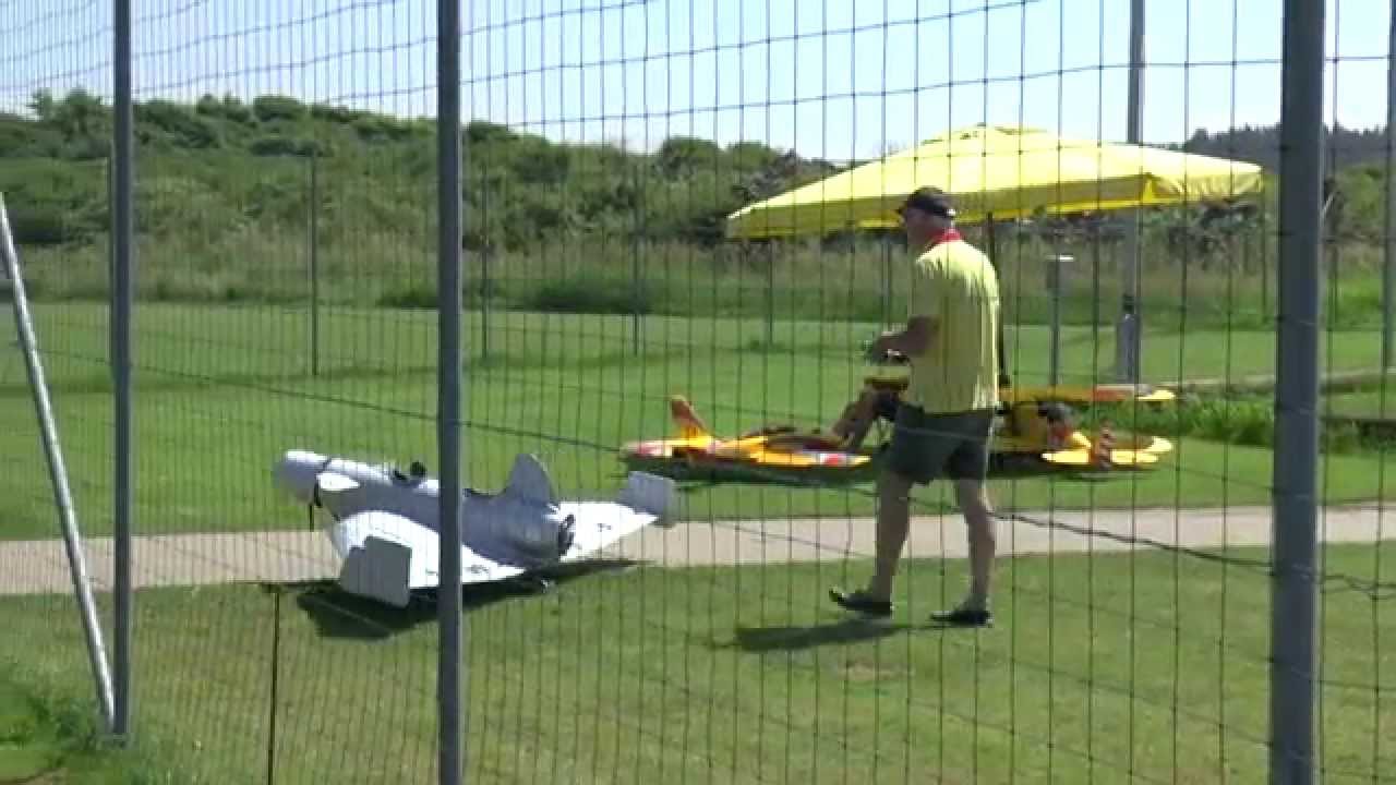 FIESELER F3 WESPE FLIGHTS - YouTube