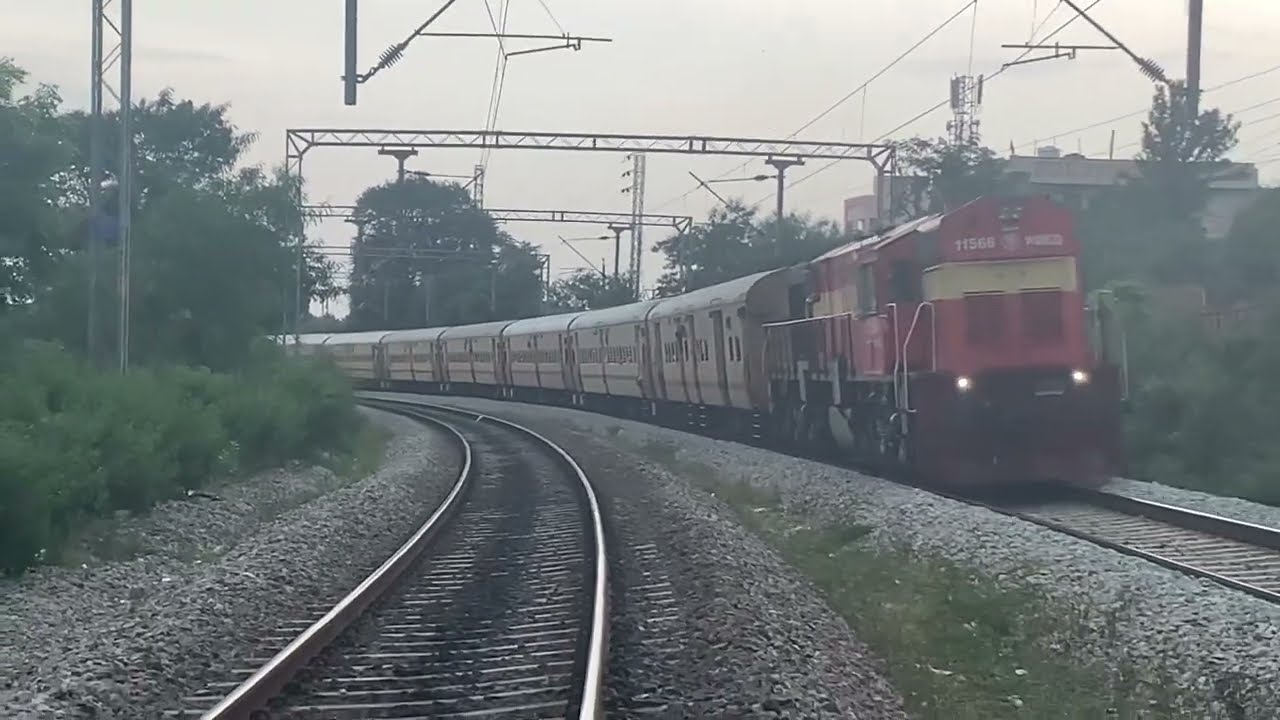 17027 Hundry Express (HYB-KRNT) - YouTube