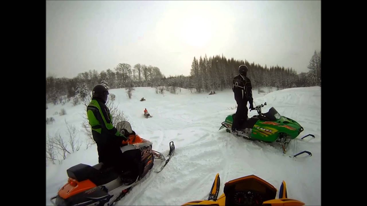 Upper Michigan Snowmobiling - YouTube