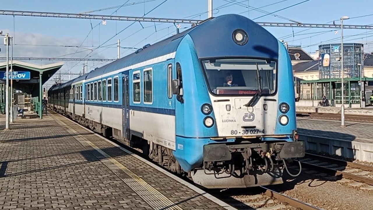 Sysel 80-30 027 "Lucinka" a WTB Eso 362 070 na Os 4210 ve stanici ...