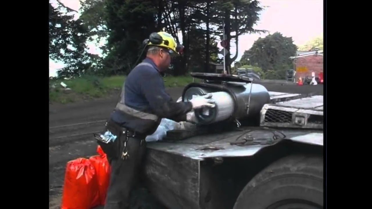 Diesel Exhaust Filters for mining - YouTube