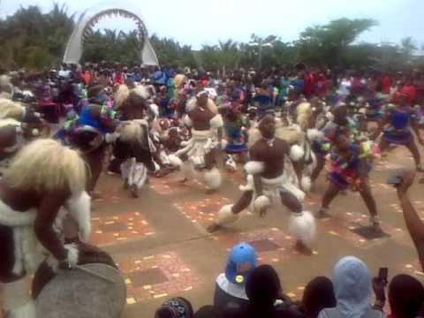 Zulu Dance Performance1 - YouTube
