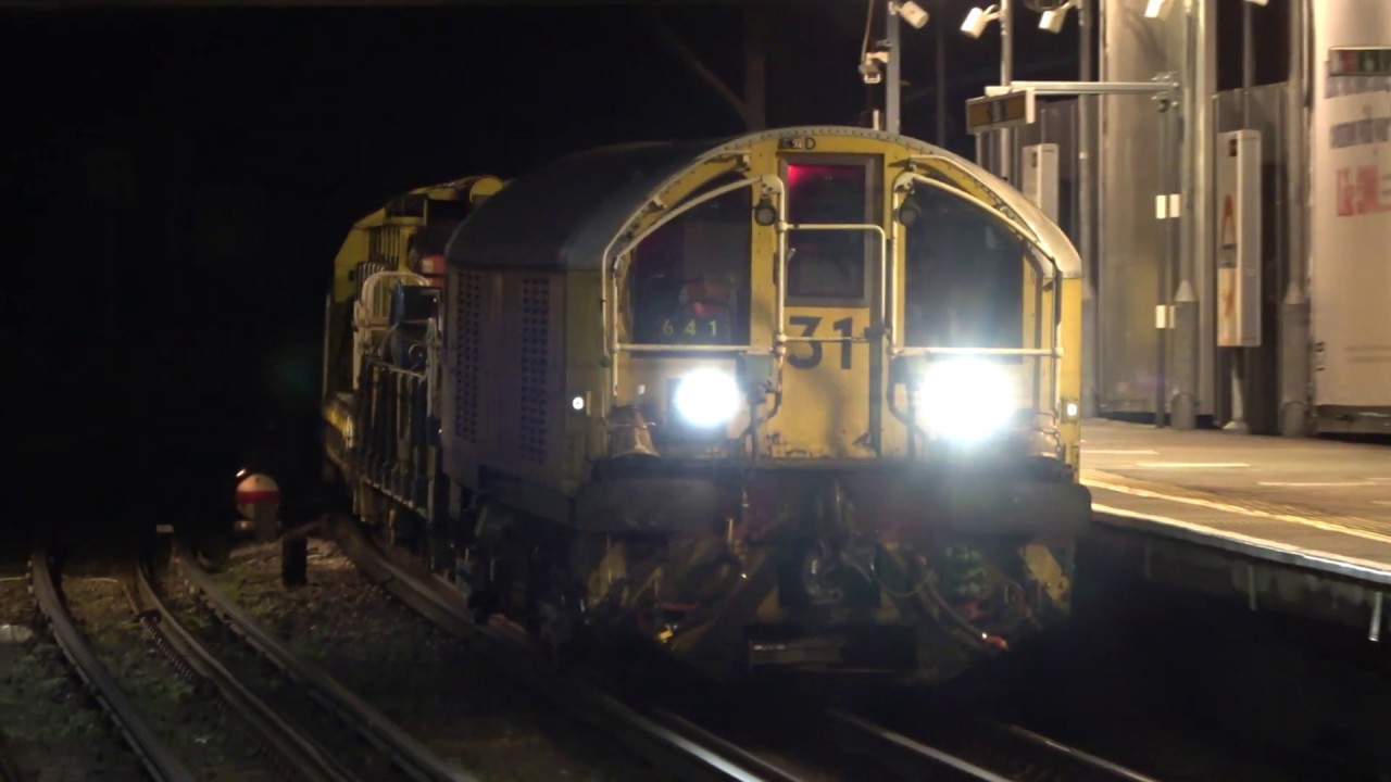 London Underground Battery Locomotives L31 and L51 at Wembley Park ...