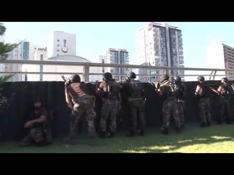 Jandarma Genel Komutanlığı, emniyet özel harekat polislerince ele geçirildi