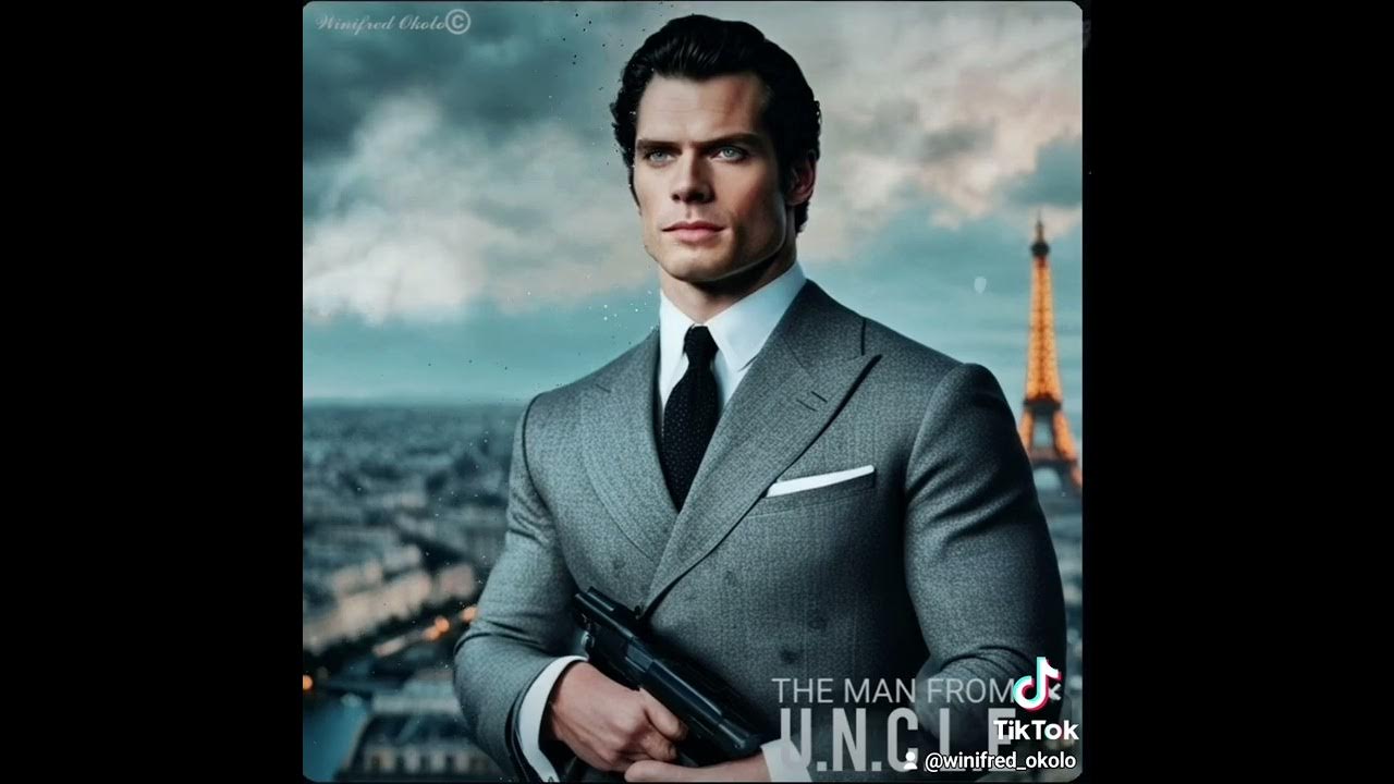 Actor Henry Cavill is Napoleon Solo in the (2015) Man From U.N.C.L.E. " Now that's entertainment ...