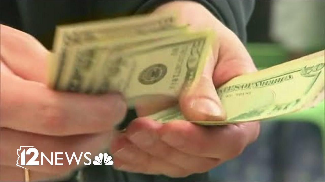 How to invest ahead of summer | Money Saving Monday - YouTube
