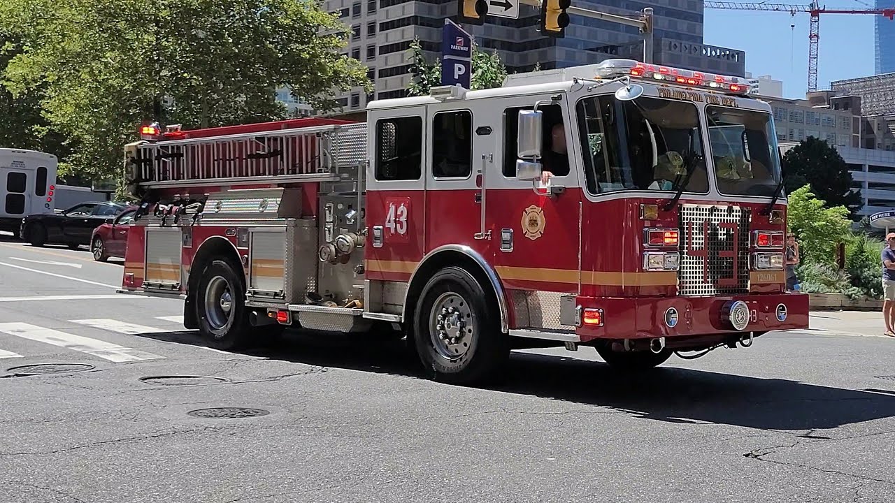 Philadelphia Engine 43 Responding (Spare) - YouTube