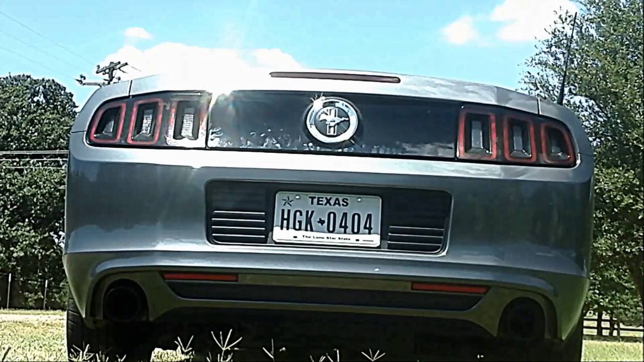 Mustang 2013 v6 Glasspack w/ Black 4" tip // HD AUDIO - YouTube