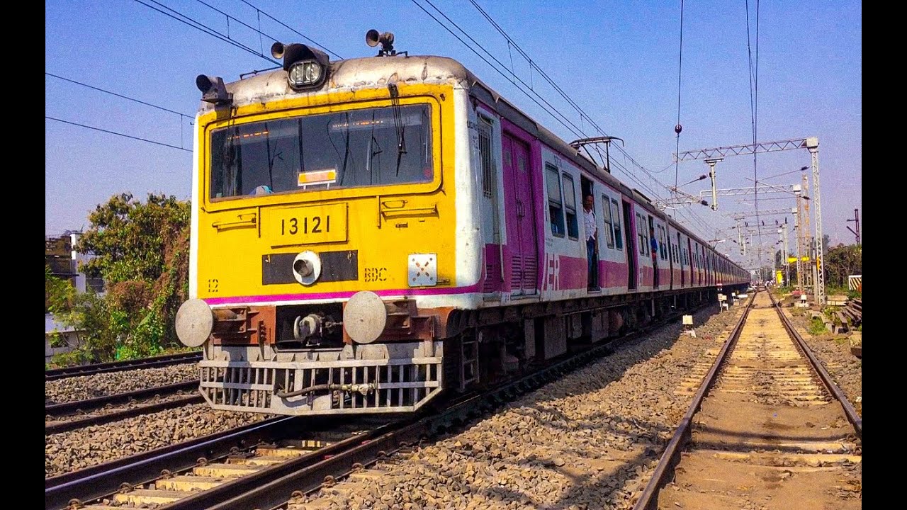 CLOSE VIEW OF BURDWAN - HOWRAH LOCAL || INDIAN RAILWAYS || - YouTube