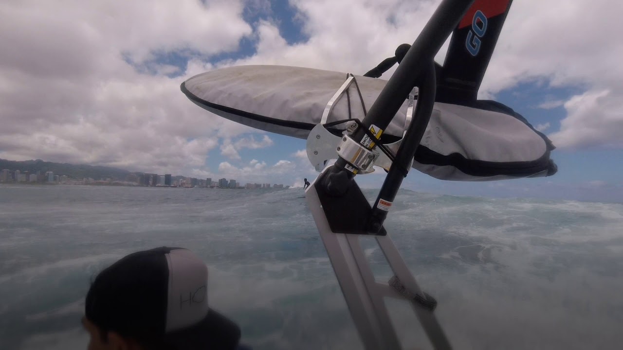 "Tow Foil surfing session in Oahu" GOFOIL/AmundsonCustoms - YouTube