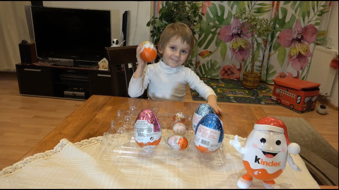 Big giant kinder surprise eggs including Disneys dancing princess - YouTube