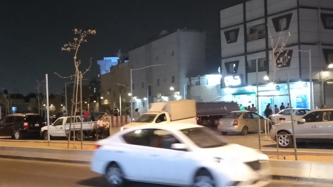 Exploring Saudi Arabia Roads Streets slum area 1 - YouTube