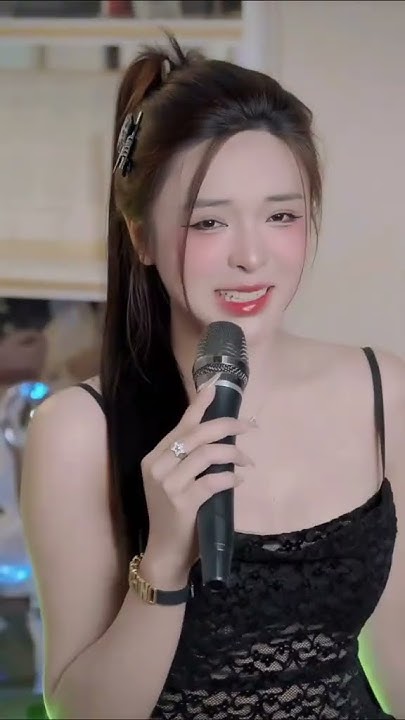 TƯƠNG TƯ NÀNG CA SĨ REMIX HOT TIKTOK - Mochiii x DOMINO REMIX - YouTube