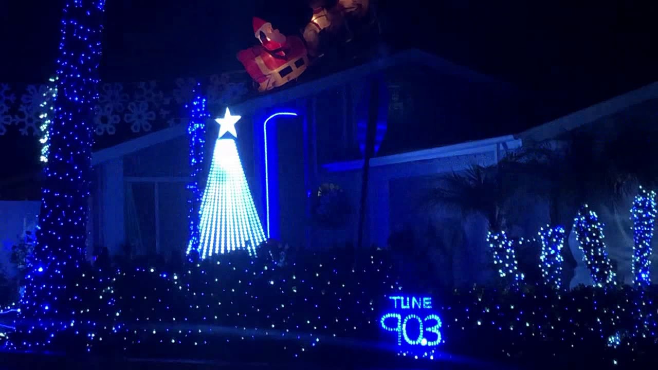 LOR Star Wars Christmas Lights - YouTube