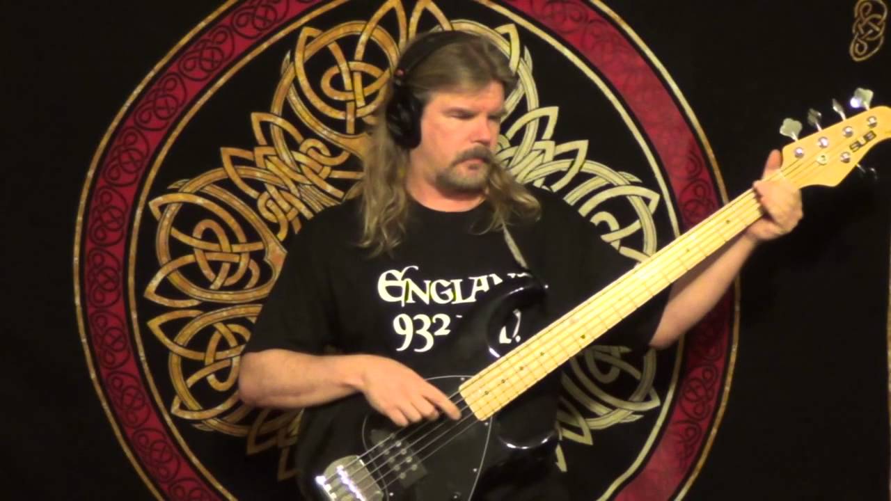 3 YEARS OLDER - Steven Wilson - Bass Cover - YouTube