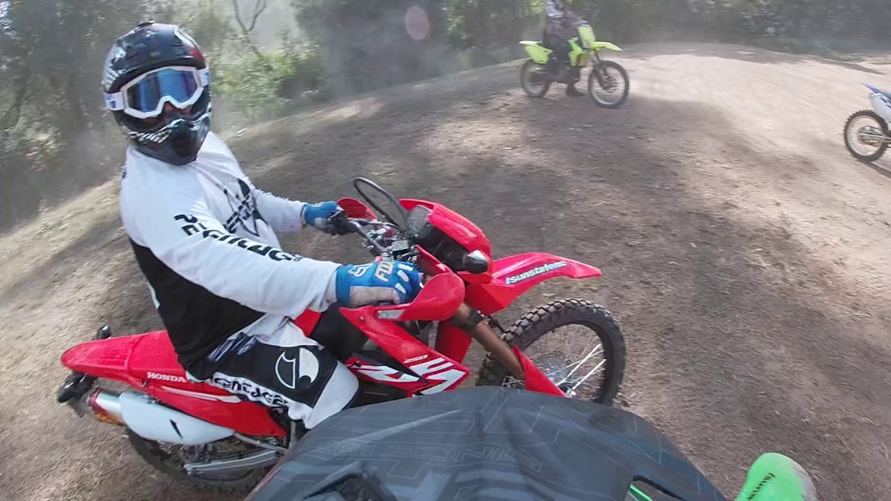 Riding mx farm Queensland part 1 - YouTube