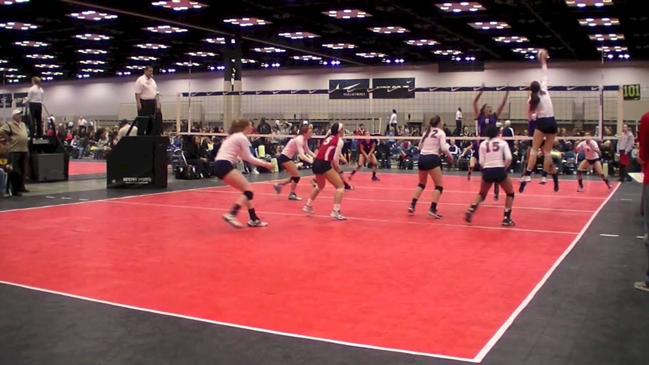 Danielle Pennington @ MEQ & Presidents Day St. Louis - YouTube