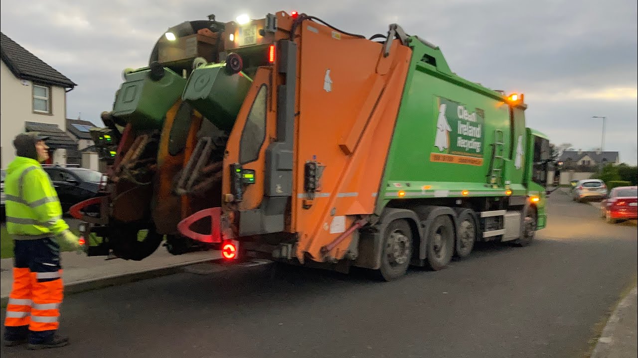 4K QUALITY! Clean Ireland Recycling Mercedes Benz Econic with Dennis ...