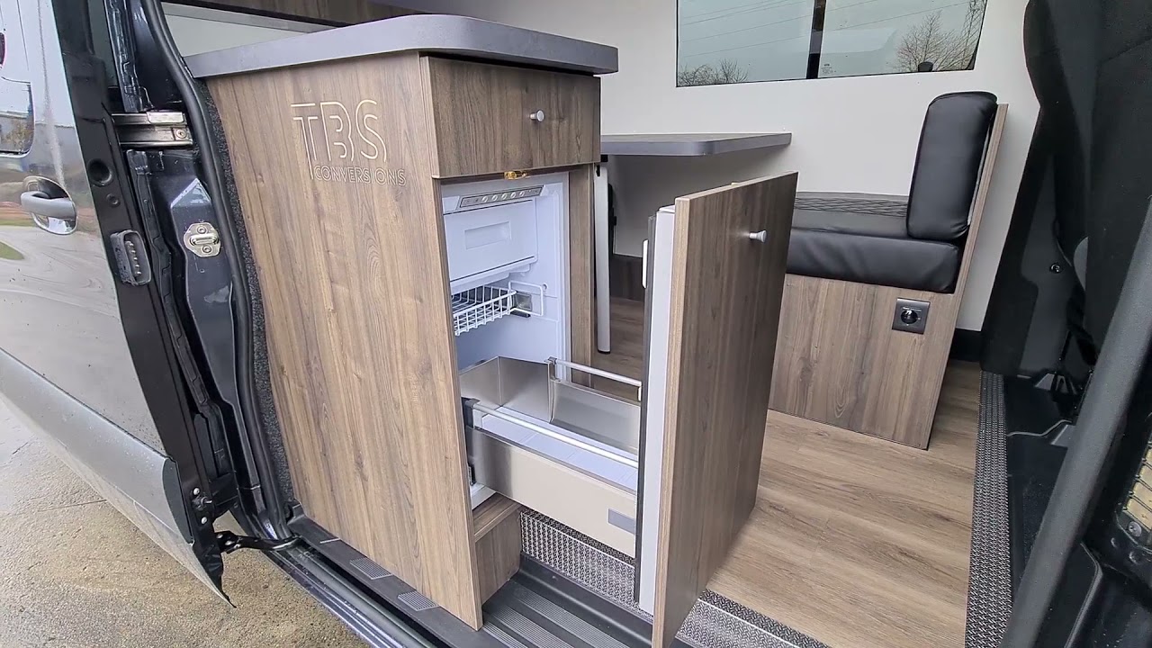 TBS Conversions - Farrier van - YouTube
