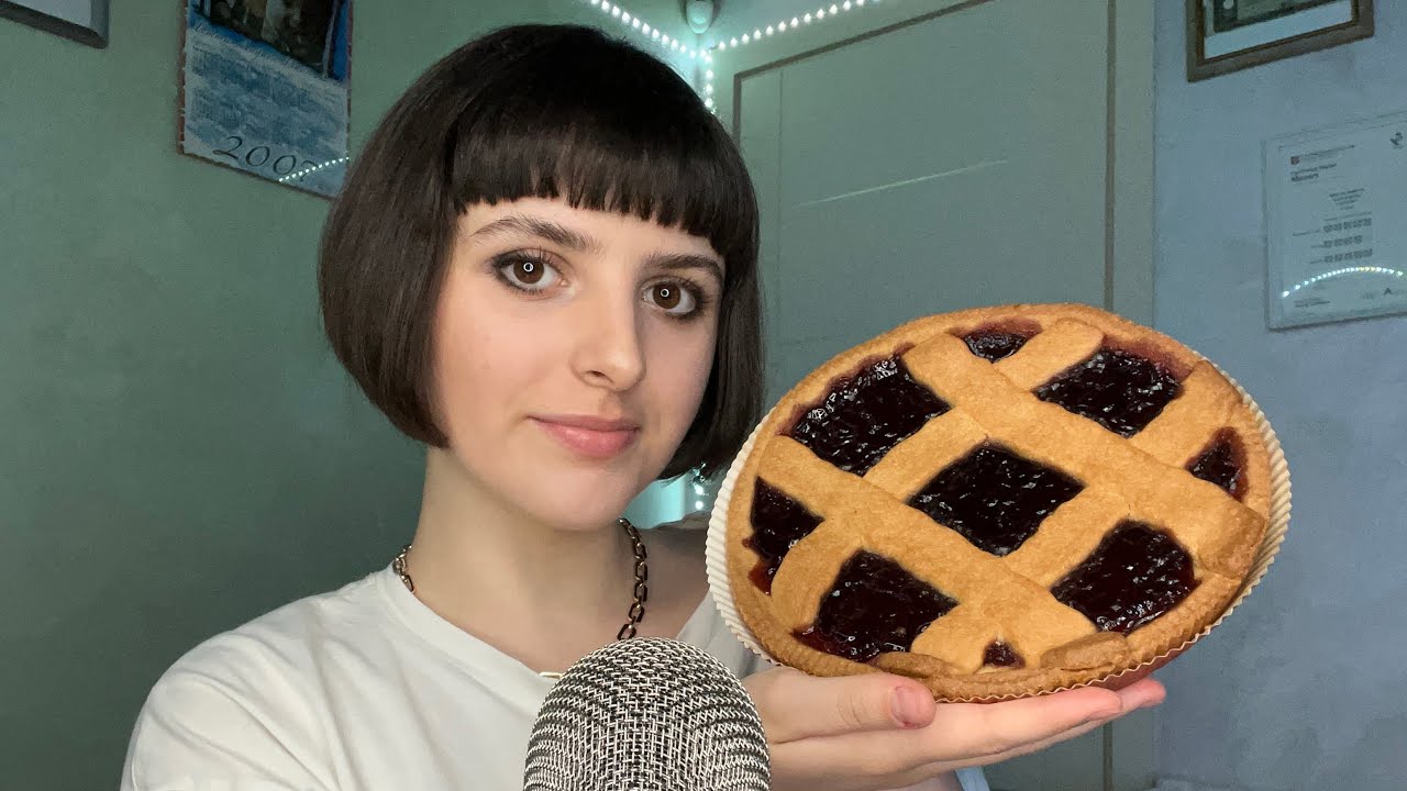 ASMR Eating Pie 🥧🫐🍰 (chewing sounds) | MUKBANG - YouTube