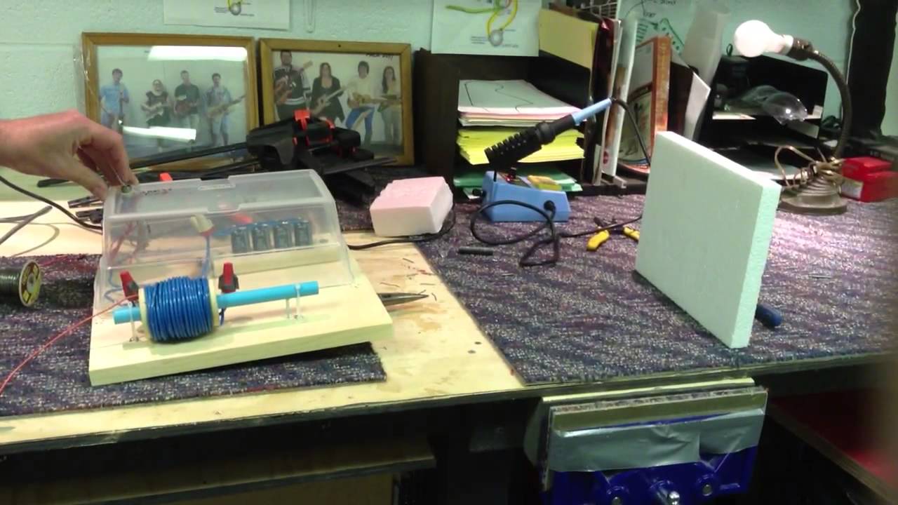 Magnetic projectile launcher larger side view - YouTube