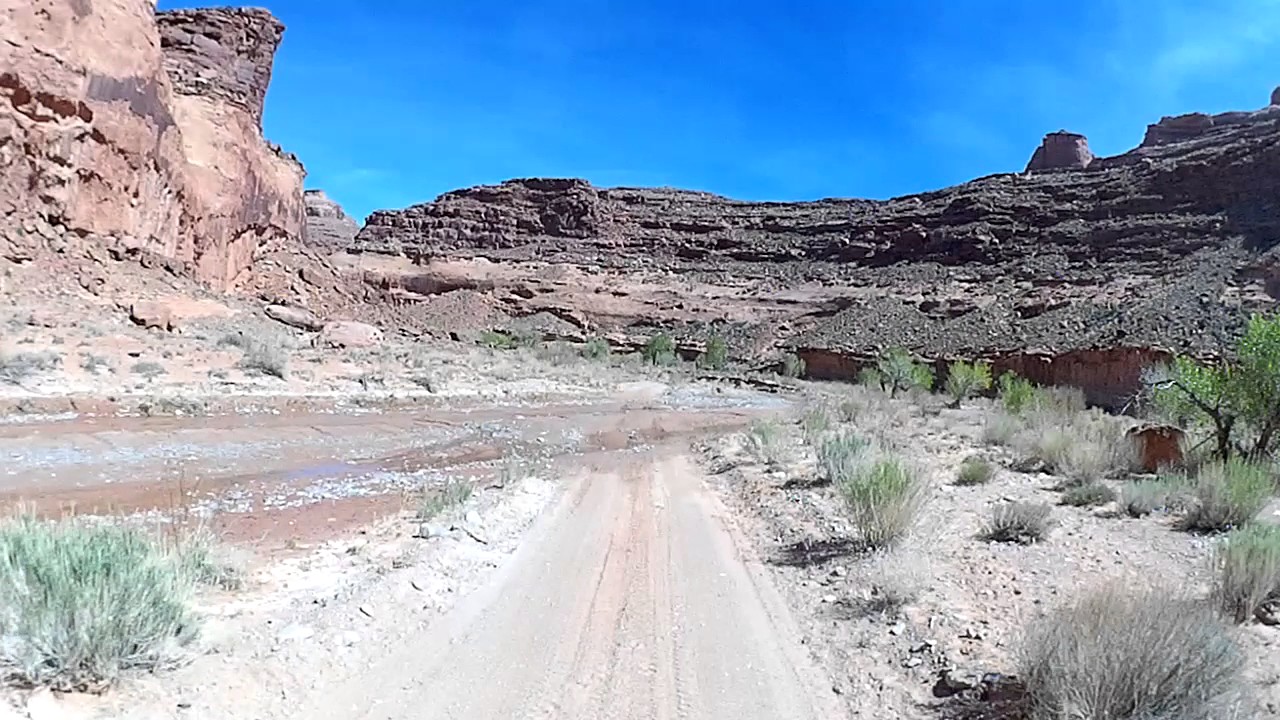 The middle section of Poison Spring Canyon - YouTube