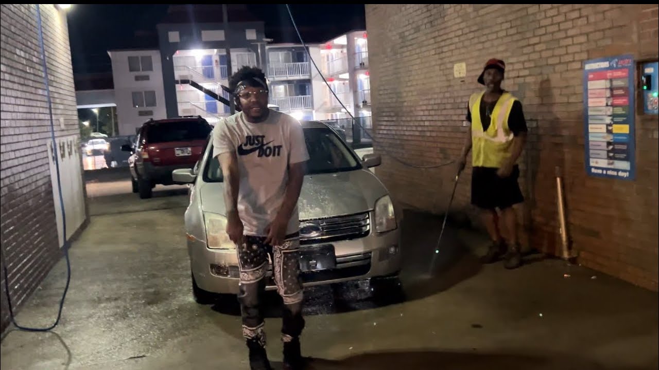 AceLoco-Pressure Bust Pipes Prod.SweetGlaze - YouTube