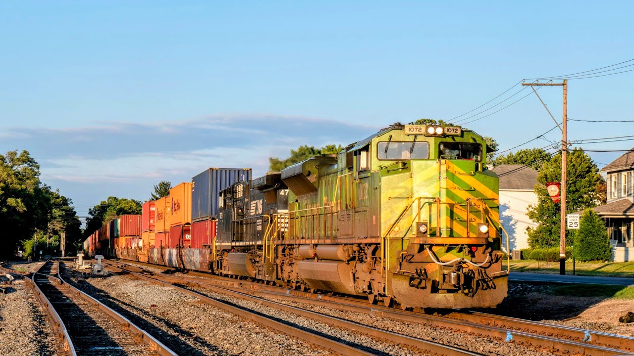 Trains on NS Reading Line, CSX Trenton/Philly Subs, ft. NS 1072 ...