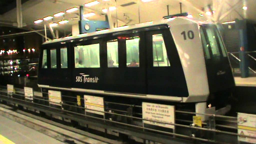 SBS Transit Mitsubishi Crystal Mover Set 10 departing Fernvale (SK West ...