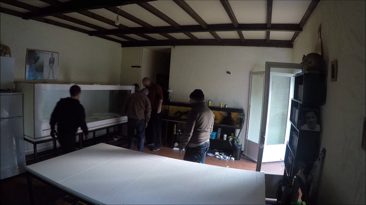 installation 2400 liters tanks - YouTube