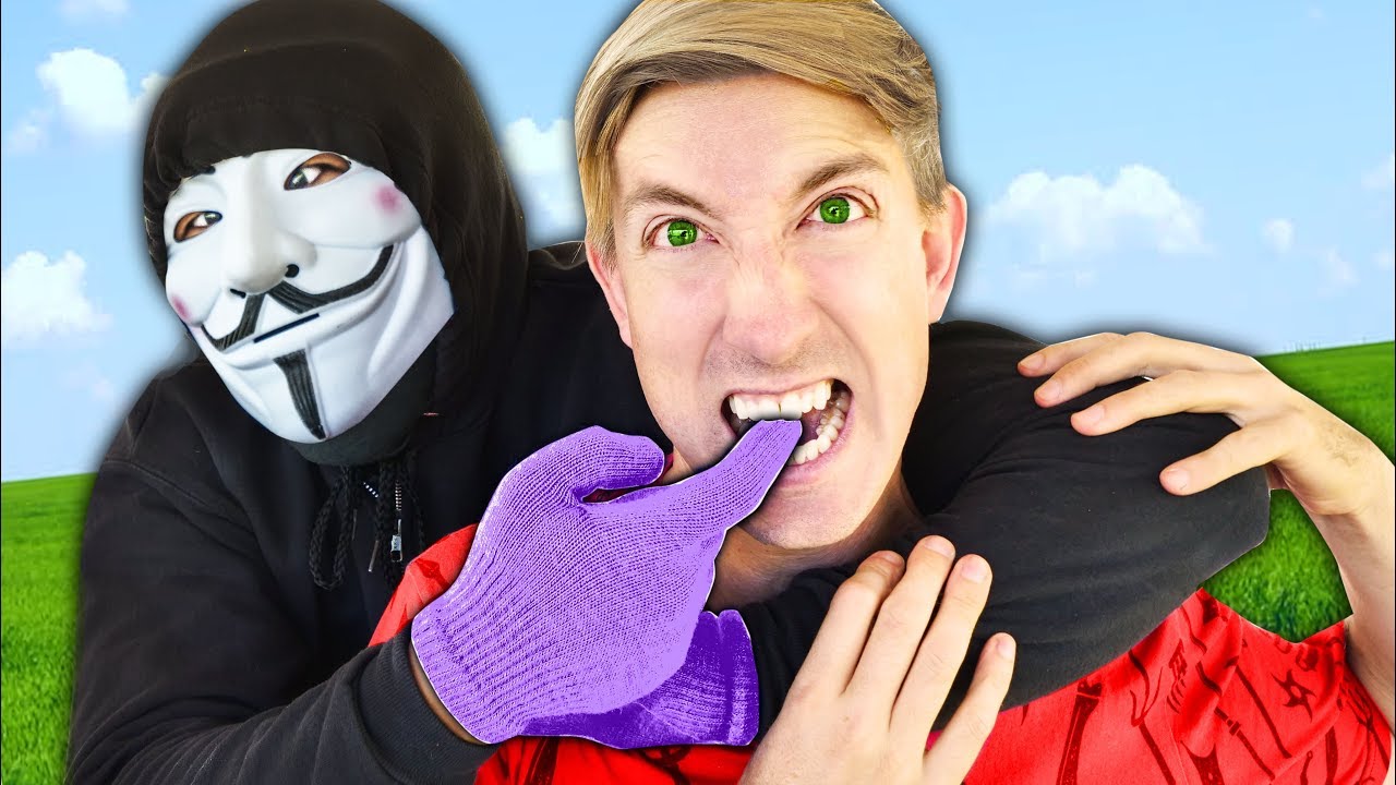 CWC vs HACKER BATTLE ROYALE! Finding Clues about Daniel's Lost Memories ...