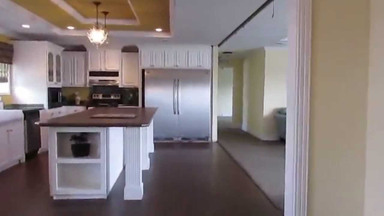 CLOSEOUT SPECIAL 2014 Scottbuilt 32x80 4bed 2bath with all the upgrades ...