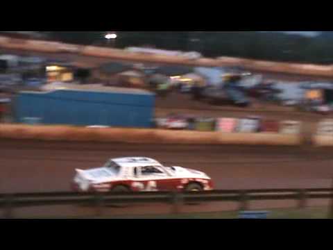 cleveland speedway earwood racing - YouTube
