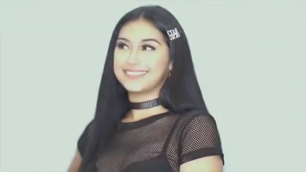 Outside Zeinab Harake Intro Song!😍 - YouTube