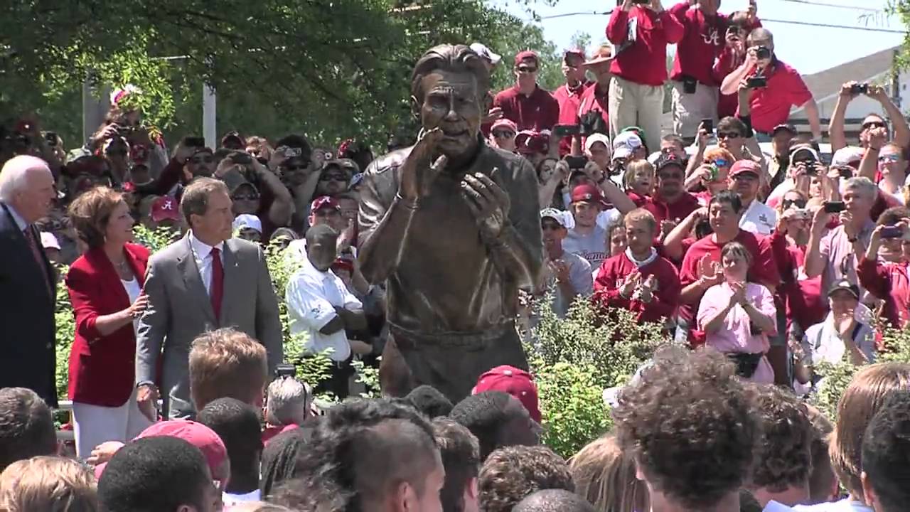 Nick Saban Statue Unveiling - YouTube