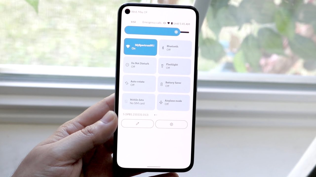 Android 12 On Google Pixel 5! (Review) - YouTube