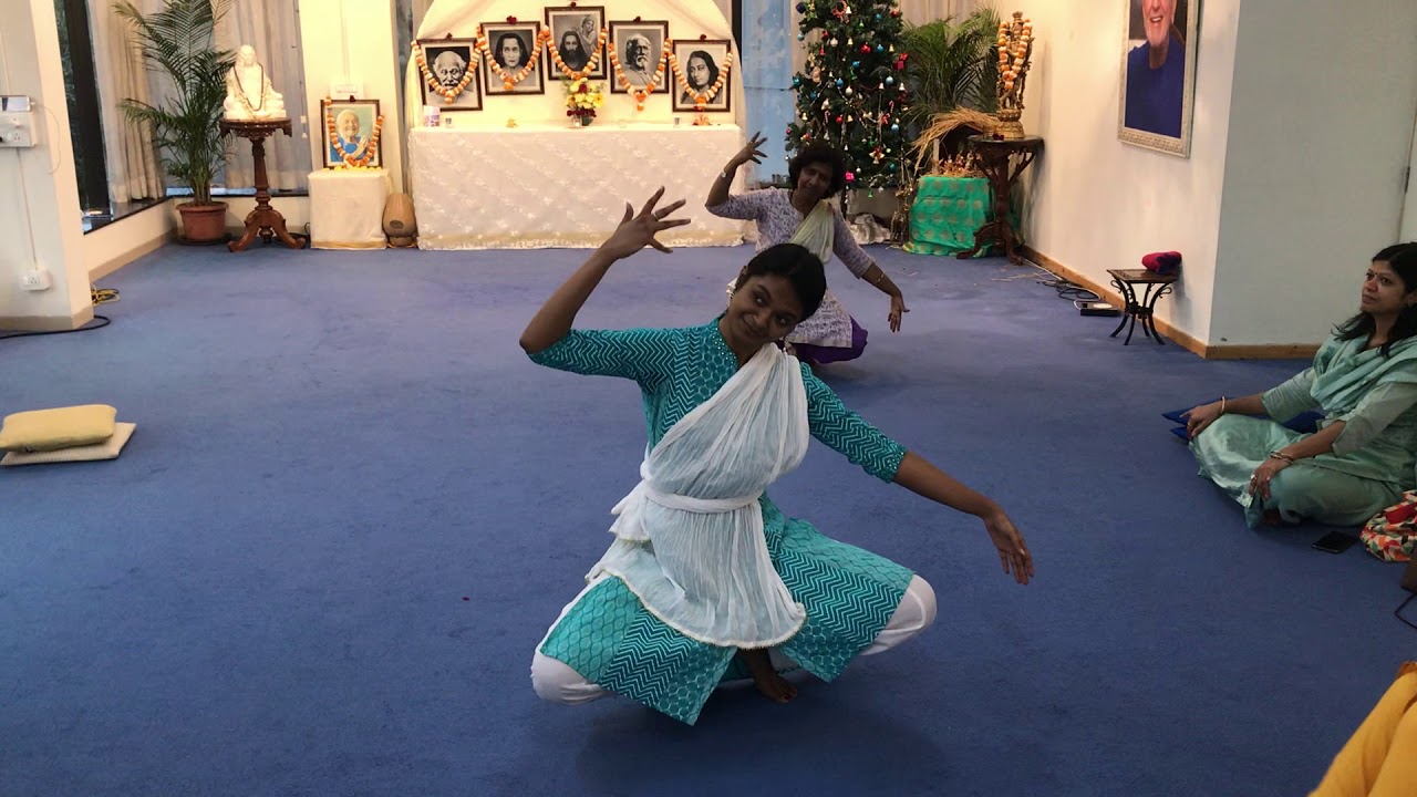 Megha Guiding Dance steps - YouTube