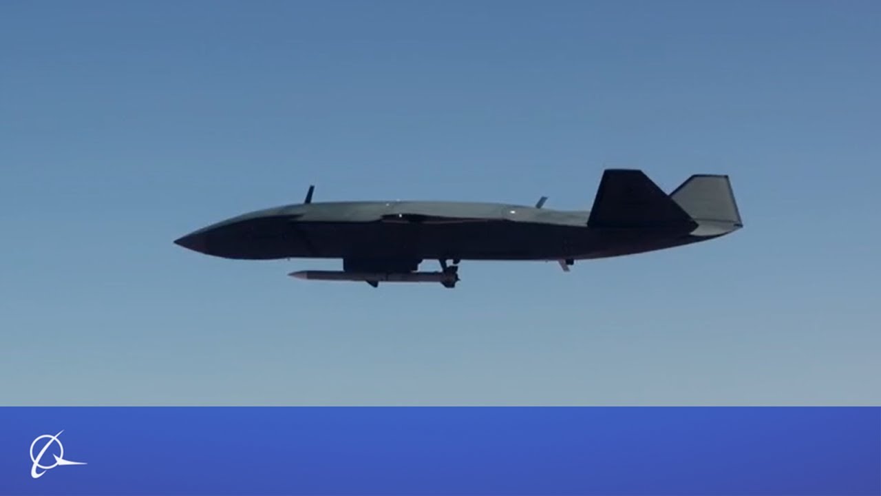 Uncrewed MQ-28 Ghost Bat showcases its combat capability - YouTube