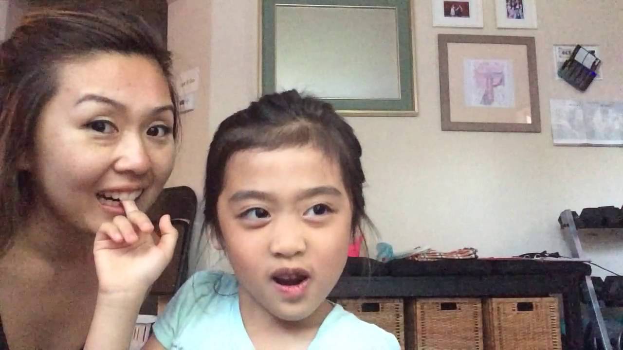 Lip syncing with Mommy - YouTube