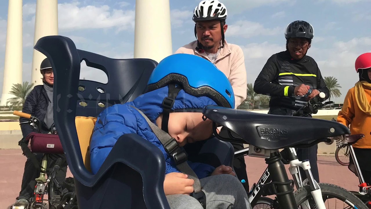 FAREWELL CYCLISTS IN KUWAIT - YouTube