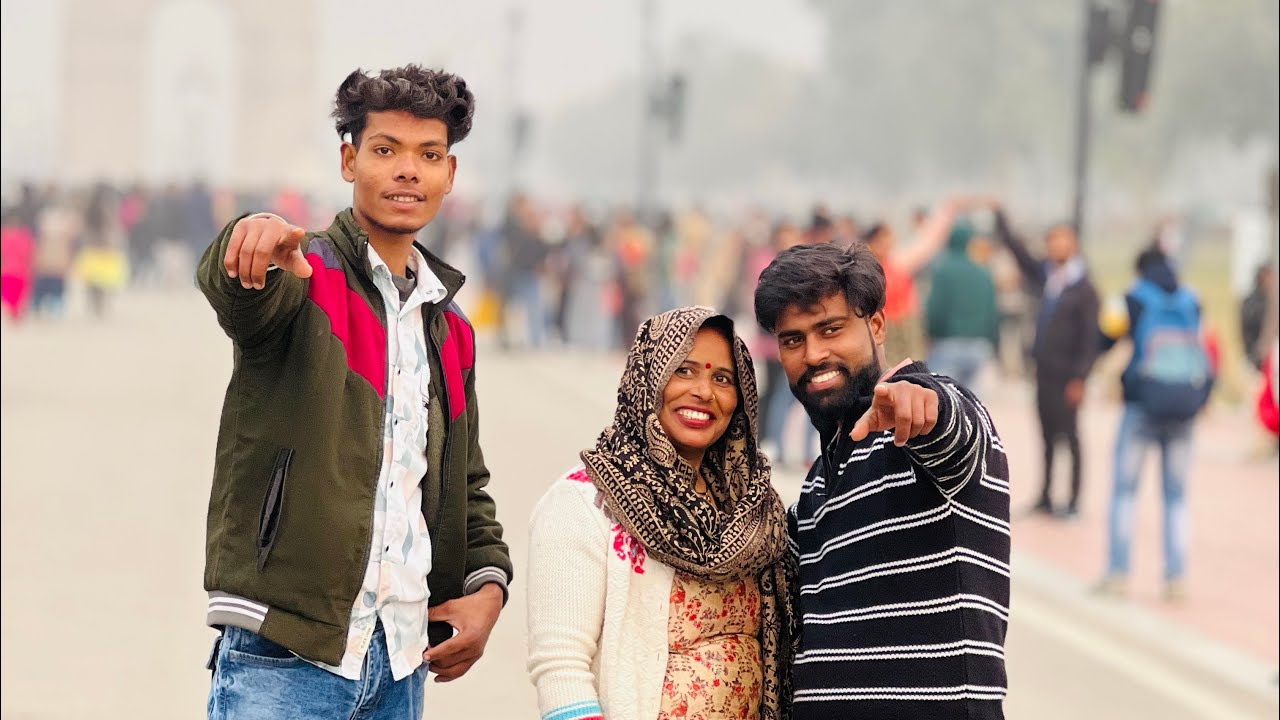 मेरे से बड़ा बदमाश कोई ना ️ ️ ️ Maa ️. @fitness_mohit_1 @mr_devil_# ...